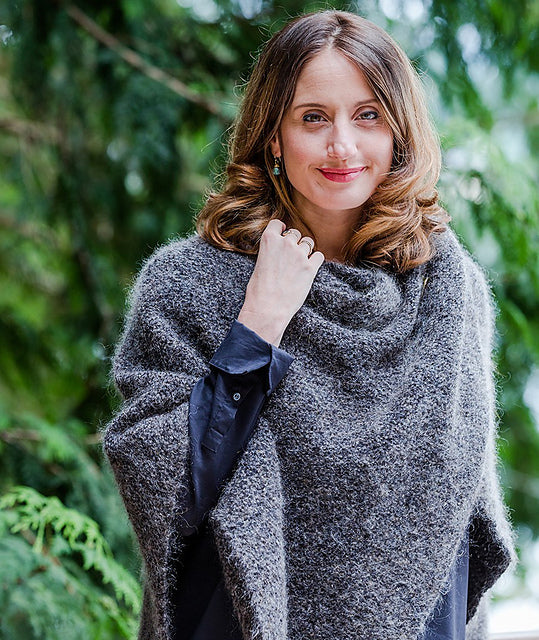 A Churchmouse Yarns and Teas Pattern - Quadrangle Wrap (PDF) Knitting ...